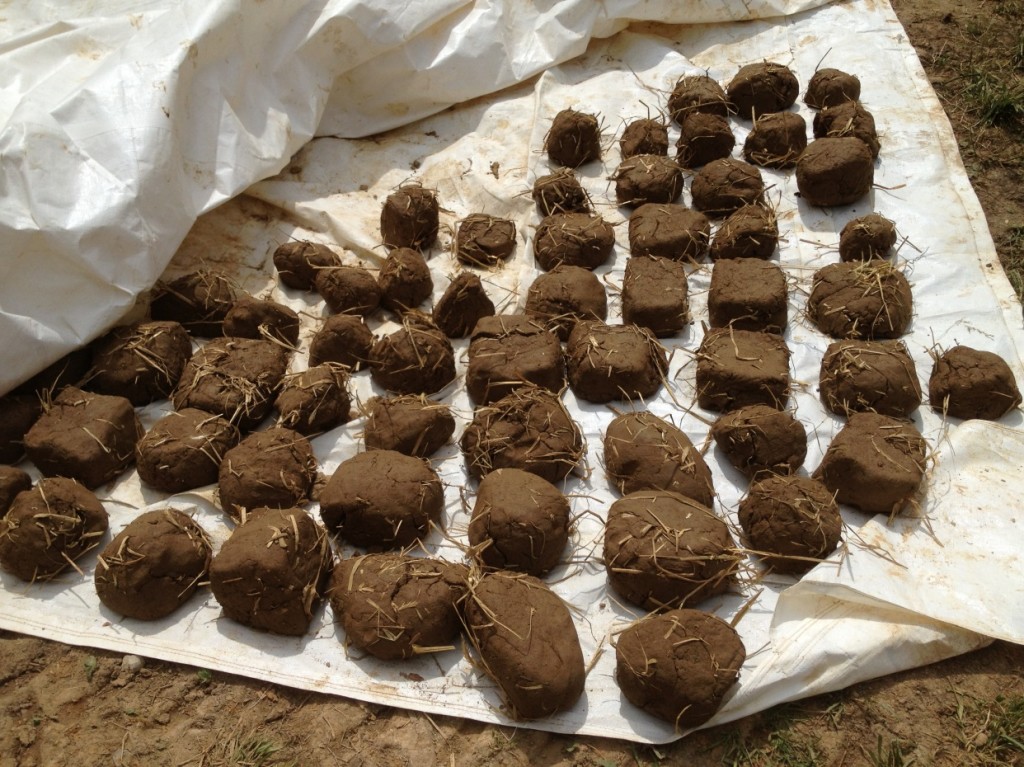 How to Make Cob - This Cob House